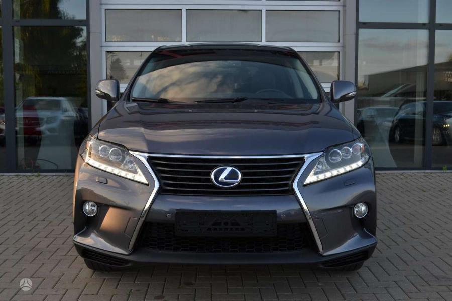 Pelēks Lexus RX 450h 2014 Viļņa, ar dzinēja tilpumu 3.46 L un nobraukumu 295 tūkst. km par 16000 €, foto 4 vietnē AUTOMOTO.COM.LV