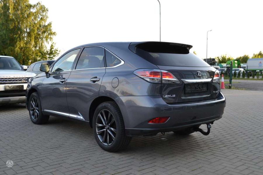 Pelēks Lexus RX 450h 2014 Viļņa, ar dzinēja tilpumu 3.46 L un nobraukumu 295 tūkst. km par 16000 €, foto 9 vietnē AUTOMOTO.COM.LV