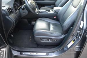 Pelēks Lexus RX 450h 2014 Viļņa, ar dzinēja tilpumu 3.46 L un nobraukumu 295 tūkst. km par 16000 €, foto 21 vietnē AUTOMOTO.COM.LV