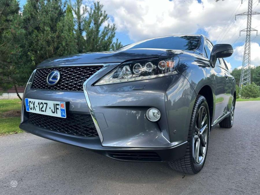 Pelēks Lexus RX 450h 2014 Viļņa, ar dzinēja tilpumu 3.46 L un nobraukumu 229 tūkst. km par 17950 €, foto 15 vietnē AUTOMOTO.COM.LV