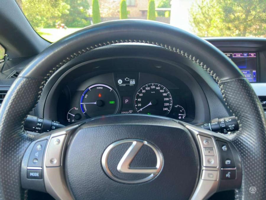 Pelēks Lexus RX 450h 2014 Viļņa, ar dzinēja tilpumu 3.46 L un nobraukumu 229 tūkst. km par 17950 €, foto 39 vietnē AUTOMOTO.COM.LV
