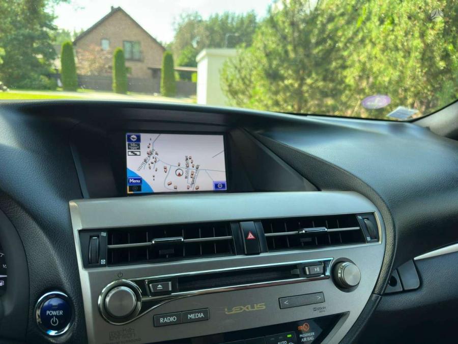 Pelēks Lexus RX 450h 2014 Viļņa, ar dzinēja tilpumu 3.46 L un nobraukumu 229 tūkst. km par 17950 €, foto 44 vietnē AUTOMOTO.COM.LV