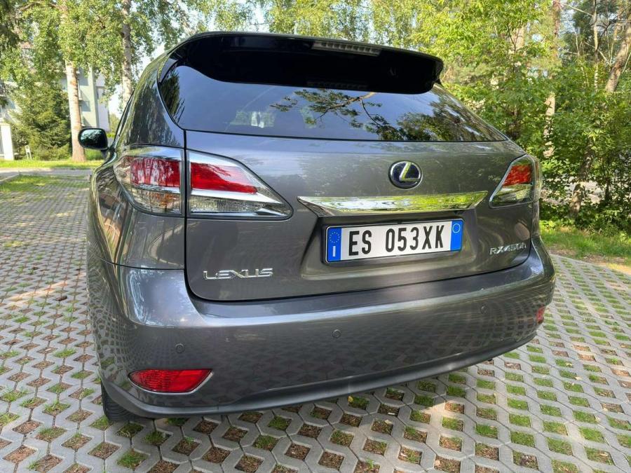 Серый Лексус RX 450h 2014 в Вильнюс, объемом двигателя 3.46 л и пробегом 263 тыс. км за 17900 €, фото 7 на AUTOMOTO.COM.LV