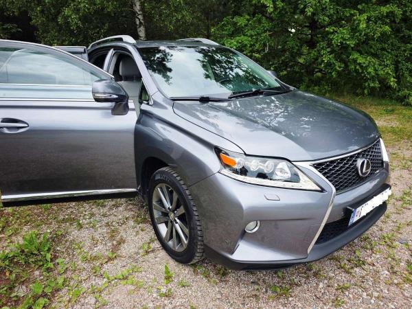 Grey Lexus RX 450h 2014 in Prienai, with an engine capacity of 3.46 L and mileage of 260 thousand km for 13800 €, photo 2 on AUTOMOTO.COM.LV