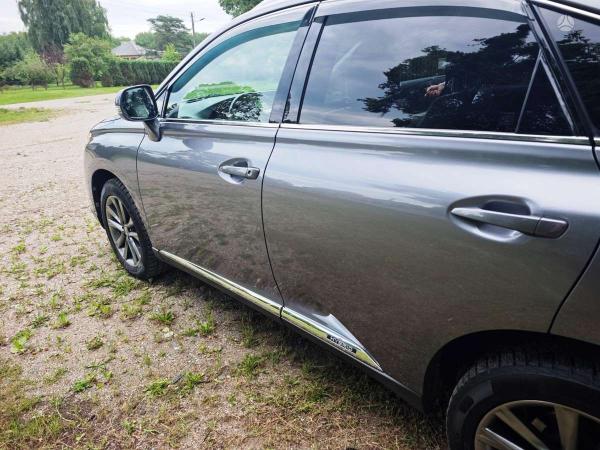 Grey Lexus RX 450h 2014 in Prienai, with an engine capacity of 3.46 L and mileage of 260 thousand km for 13800 €, photo 6 on AUTOMOTO.COM.LV