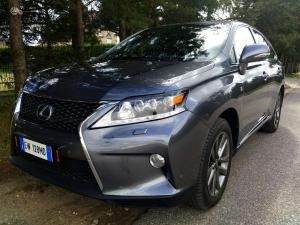 Серый Лексус RX 450h 2014 в Вильнюс, объемом двигателя 3.46 л и пробегом 269 тыс. км за 17900 €, фото  на AUTOMOTO.COM.LV