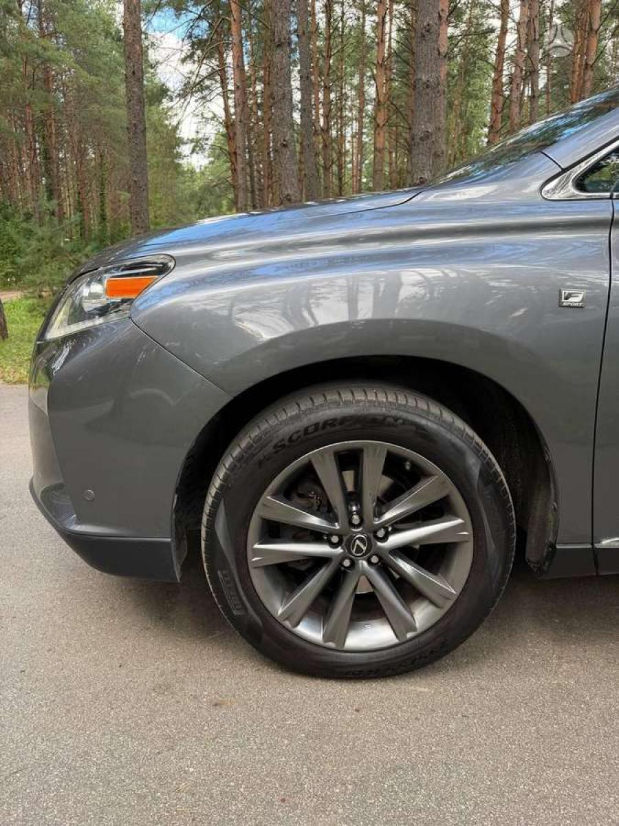 Grey Lexus RX 450h 2014 in Vilnius, with an engine capacity of 3.46 L and mileage of 270 thousand km for 17500 €, photo 14 on AUTOMOTO.COM.LV