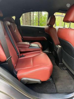 Grey Lexus RX 450h 2014 in Vilnius, with an engine capacity of 3.46 L and mileage of 270 thousand km for 17500 €, photo 27 on AUTOMOTO.COM.LV