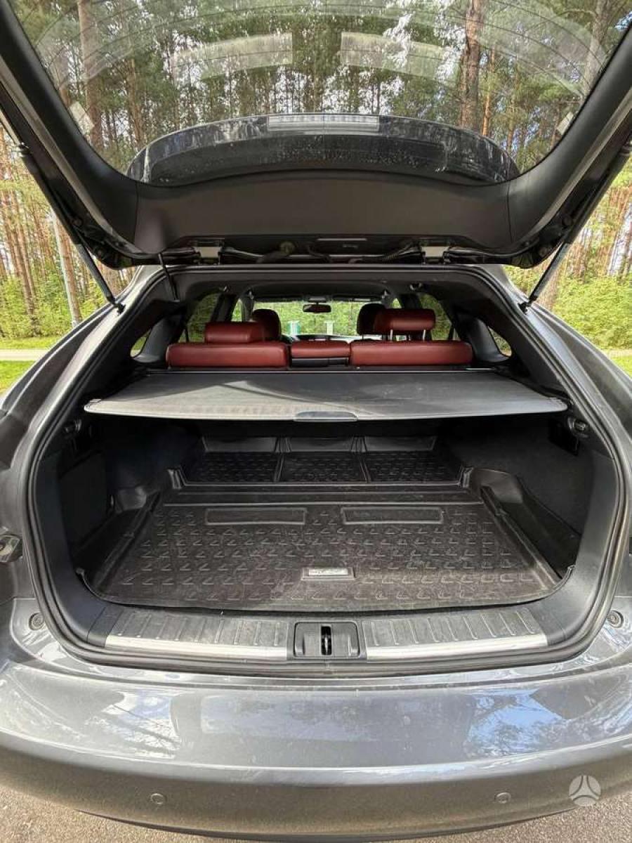 Grey Lexus RX 450h 2014 in Vilnius, with an engine capacity of 3.46 L and mileage of 270 thousand km for 17500 €, photo 32 on AUTOMOTO.COM.LV