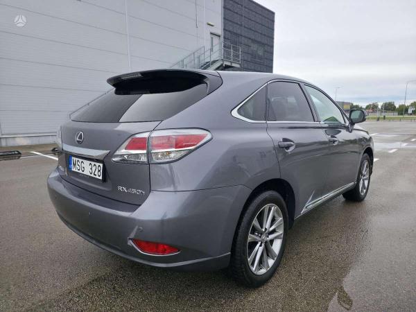 Grey Lexus RX 450h 2015 in Panevezys, with an engine capacity of 3.46 L and mileage of 284 thousand km for 14900 €, photo 4 on AUTOMOTO.COM.LV