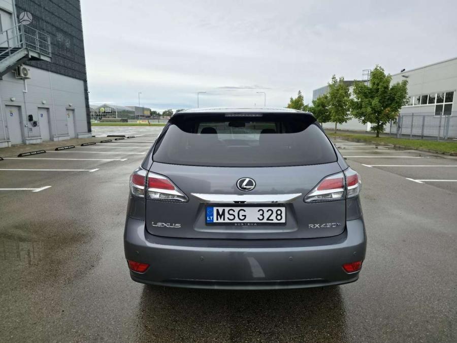 Grey Lexus RX 450h 2015 in Panevezys, with an engine capacity of 3.46 L and mileage of 284 thousand km for 14900 €, photo 5 on AUTOMOTO.COM.LV