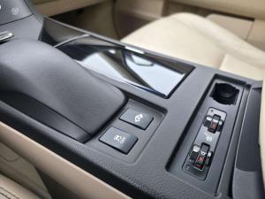 Grey Lexus RX 450h 2015 in Panevezys, with an engine capacity of 3.46 L and mileage of 284 thousand km for 14900 €, photo 19 on AUTOMOTO.COM.LV