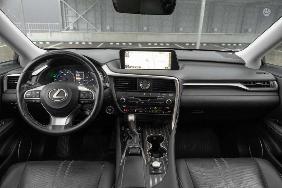 Grey Lexus RX 450h 2016 in Vilnius, with an engine capacity of 3.46 L and mileage of 240 thousand km for 26500 €, photo 16 on AUTOMOTO.COM.LV