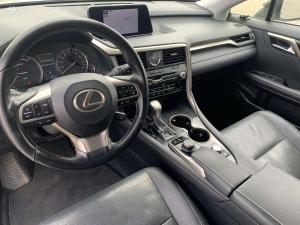 Pelēks Lexus RX 450h 2016 Viļņa, ar dzinēja tilpumu 3.46 L un nobraukumu 150 tūkst. km par 28500 €, foto 14 vietnē AUTOMOTO.COM.LV