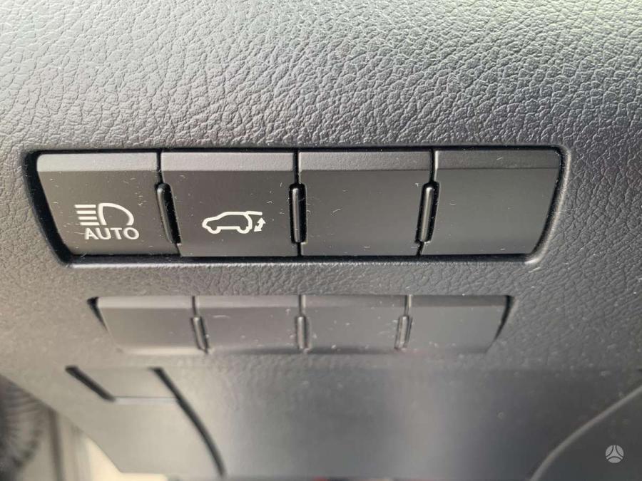 Pelēks Lexus RX 450h 2016 Viļņa, ar dzinēja tilpumu 3.46 L un nobraukumu 150 tūkst. km par 28500 €, foto 15 vietnē AUTOMOTO.COM.LV