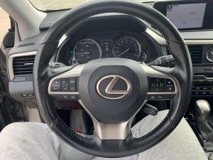 Pelēks Lexus RX 450h 2016 Viļņa, ar dzinēja tilpumu 3.46 L un nobraukumu 150 tūkst. km par 28500 €, foto 16 vietnē AUTOMOTO.COM.LV