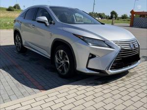 Pelēks Lexus RX 450h 2016 Klaipėda, ar dzinēja tilpumu 3.46 L un nobraukumu 274 tūkst. km par 28500 €, foto 3 vietnē AUTOMOTO.COM.LV
