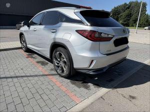 Pelēks Lexus RX 450h 2016 Klaipėda, ar dzinēja tilpumu 3.46 L un nobraukumu 274 tūkst. km par 28500 €, foto 5 vietnē AUTOMOTO.COM.LV
