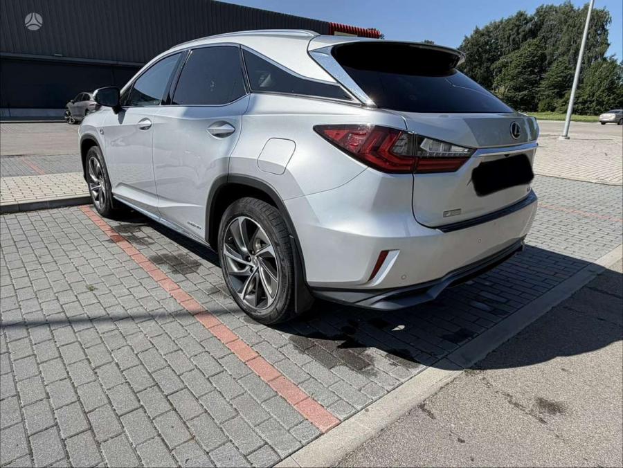Pelēks Lexus RX 450h 2016 Klaipėda, ar dzinēja tilpumu 3.46 L un nobraukumu 274 tūkst. km par 28500 €, foto 5 vietnē AUTOMOTO.COM.LV