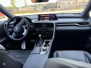 Pelēks Lexus RX 450h 2016 Viļņa, ar dzinēja tilpumu 3.46 L un nobraukumu 185 tūkst. km par 27600 €, foto 9 vietnē AUTOMOTO.COM.LV