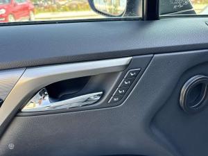 Pelēks Lexus RX 450h 2016 Viļņa, ar dzinēja tilpumu 3.46 L un nobraukumu 185 tūkst. km par 27600 €, foto 15 vietnē AUTOMOTO.COM.LV