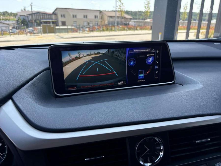Pelēks Lexus RX 450h 2016 Viļņa, ar dzinēja tilpumu 3.46 L un nobraukumu 185 tūkst. km par 27600 €, foto 18 vietnē AUTOMOTO.COM.LV