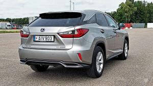 Grey Lexus RX 450h 2016 in Vilnius, with an engine capacity of 3.46 L and mileage of 151 thousand km for 28500 €, photo 9 on AUTOMOTO.COM.LV