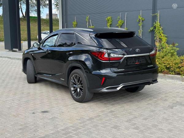 Grey Lexus RX 450h 2016 in Vilnius, with an engine capacity of 3.50 L and mileage of 184 thousand km for 32000 €, photo 4 on AUTOMOTO.COM.LV