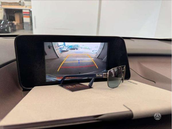 Pelēks Lexus RX 450h 2016 Šauļi, ar dzinēja tilpumu 3.46 L un nobraukumu 250 tūkst. km par 21150 €, foto 10 vietnē AUTOMOTO.COM.LV