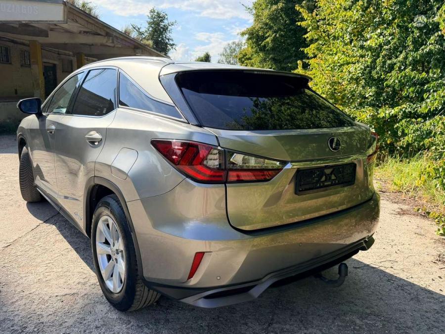 Pelēks Lexus RX 450h 2016 Šauļi, ar dzinēja tilpumu 3.46 L un nobraukumu 250 tūkst. km par 21150 €, foto 9 vietnē AUTOMOTO.COM.LV