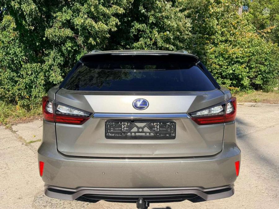 Pelēks Lexus RX 450h 2016 Šauļi, ar dzinēja tilpumu 3.46 L un nobraukumu 250 tūkst. km par 21150 €, foto 11 vietnē AUTOMOTO.COM.LV