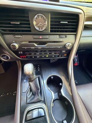 Grey Lexus RX 450h 2016 in Siauliai, with an engine capacity of 3.46 L and mileage of 250 thousand km for 20950 €, photo 23 on AUTOMOTO.COM.LV