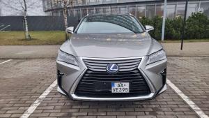 Grey Lexus RX 450h 2017 in Marijampole, with an engine capacity of 3.46 L and mileage of 165 thousand km for 28200 €, photo 3 on AUTOMOTO.COM.LV