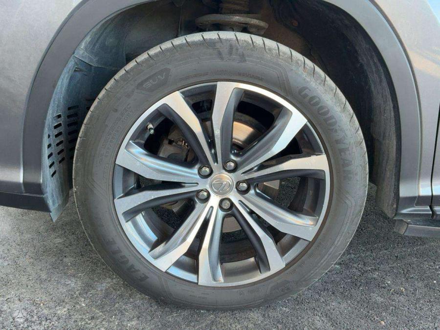 Grey Lexus RX 450h 2017 in Vilnius, with an engine capacity of 3.46 L and mileage of 170 thousand km for 29500 €, photo 17 on AUTOMOTO.COM.LV