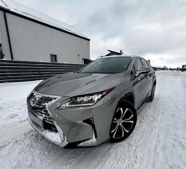 Grey Lexus RX 450h 2017 in Vilnius, with an engine capacity of 3.50 L and mileage of 170 thousand km for 27490 €, photo 1 on AUTOMOTO.COM.LV