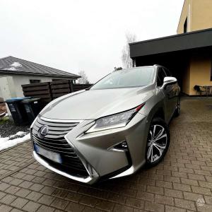 Pelēks Lexus RX 450h 2017 Viļņa, ar dzinēja tilpumu 3.46 L un nobraukumu 170 tūkst. km par 27800 €, foto 2 vietnē AUTOMOTO.COM.LV