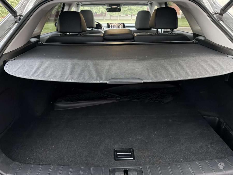 Pelēks Lexus RX 450h 2017 Kauņa, ar dzinēja tilpumu 3.46 L un nobraukumu 85 tūkst. km par 29500 €, foto 29 vietnē AUTOMOTO.COM.LV