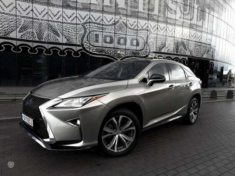 Pelēks Lexus RX 450h 2017 Kauņa, ar dzinēja tilpumu 3.46 L un nobraukumu 85 tūkst. km par 28800 €, foto 1 vietnē AUTOMOTO.COM.LV