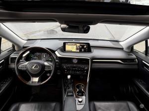 Pelēks Lexus RX 450h 2017 Kauņa, ar dzinēja tilpumu 3.46 L un nobraukumu 85 tūkst. km par 28800 €, foto 6 vietnē AUTOMOTO.COM.LV