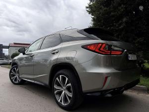 Pelēks Lexus RX 450h 2017 Kauņa, ar dzinēja tilpumu 3.46 L un nobraukumu 85 tūkst. km par 28800 €, foto 4 vietnē AUTOMOTO.COM.LV