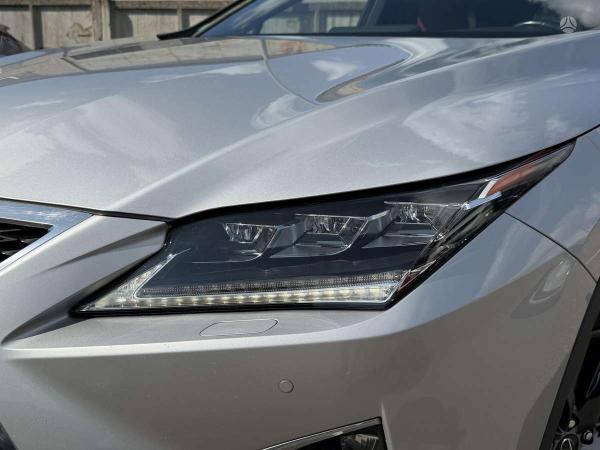 Grey Lexus RX 450h 2017 in Vilnius, with an engine capacity of 3.46 L and mileage of 206 thousand km for 29500 €, photo 5 on AUTOMOTO.COM.LV