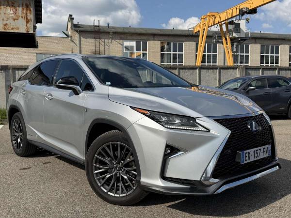 Grey Lexus RX 450h 2017 in Vilnius, with an engine capacity of 3.46 L and mileage of 206 thousand km for 29500 €, photo 8 on AUTOMOTO.COM.LV