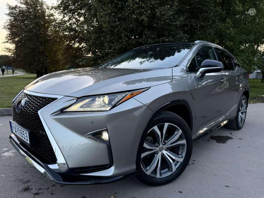 Grey Lexus RX 450h 2017 in Kaunas, with an engine capacity of 3.46 L and mileage of 86 thousand km for 26500 €, photo 32 on AUTOMOTO.COM.LV