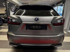 Pelēks Lexus RX 450h 2018 Rīga, ar dzinēja tilpumu 3.46 L un nobraukumu 131 tūkst. km par 28990 €, foto 5 vietnē AUTOMOTO.COM.LV