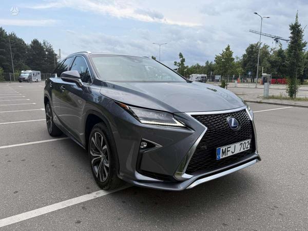 Grey Lexus RX 450h 2018 in Vilnius, with an engine capacity of 3.46 L and mileage of 114 thousand km for 24500 €, photo 8 on AUTOMOTO.COM.LV