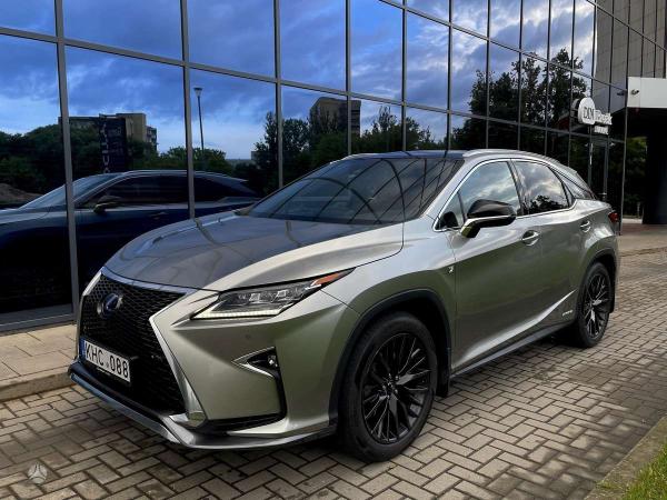 Grey Lexus RX 450h 2018 in Vilnius, with an engine capacity of 3.46 L and mileage of 221 thousand km for 32500 €, photo 1 on AUTOMOTO.COM.LV
