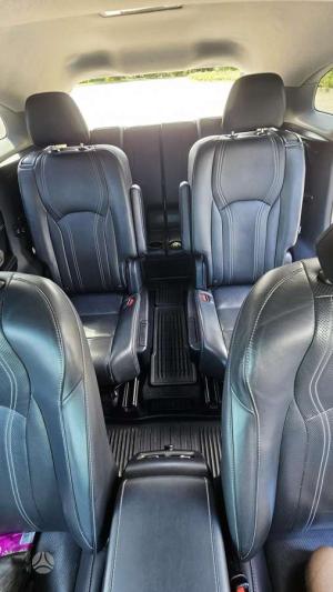Grey Lexus RX 450h 2018 in Vilnius, with an engine capacity of 3.46 L and mileage of 115 thousand km for 27300 €, photo 20 on AUTOMOTO.COM.LV
