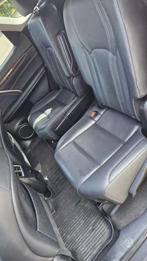 Grey Lexus RX 450h 2018 in Vilnius, with an engine capacity of 3.46 L and mileage of 115 thousand km for 27300 €, photo 22 on AUTOMOTO.COM.LV