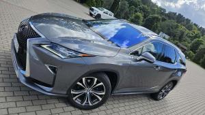 Grey Lexus RX 450h 2018 in Vilnius, with an engine capacity of 3.46 L and mileage of 115 thousand km for 27300 €, photo 46 on AUTOMOTO.COM.LV