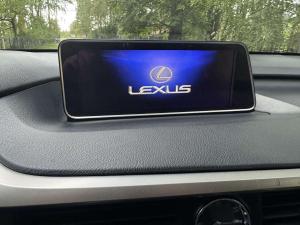 Grey Lexus RX 450h 2018 in Vilnius, with an engine capacity of 3.46 L and mileage of 220 thousand km for 27700 €, photo 25 on AUTOMOTO.COM.LV